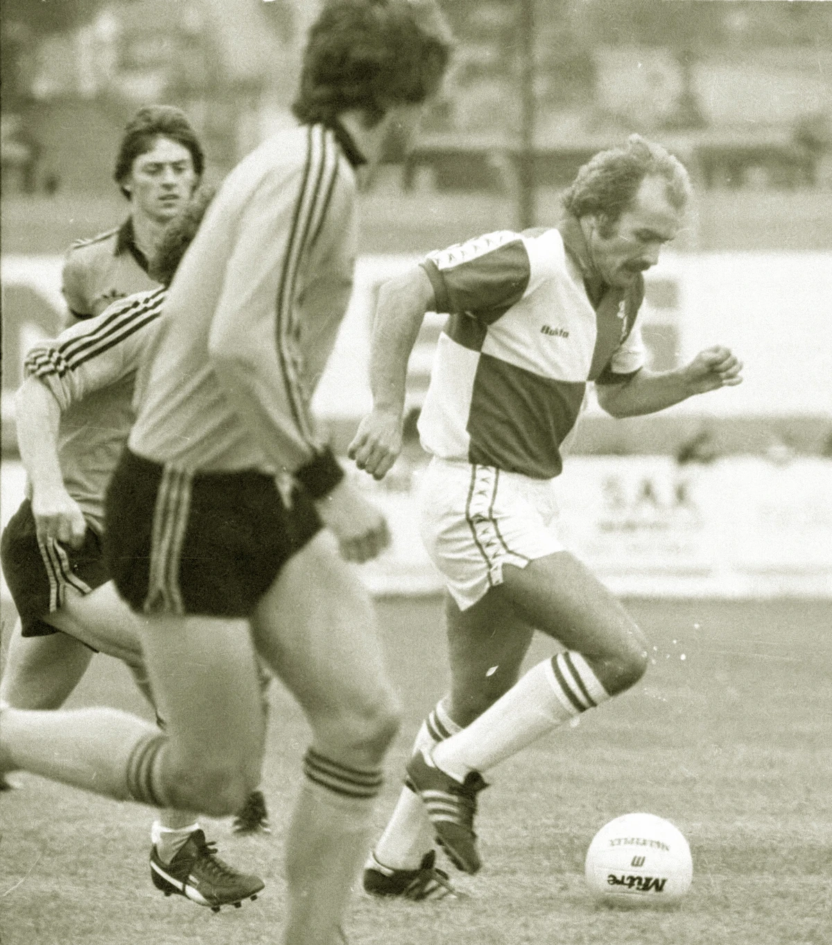 Terry Cooper | Gasopedia - Bristol Rovers Wiki | Fandom