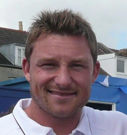 Steve Elliott | Gasopedia - Bristol Rovers Wiki | Fandom