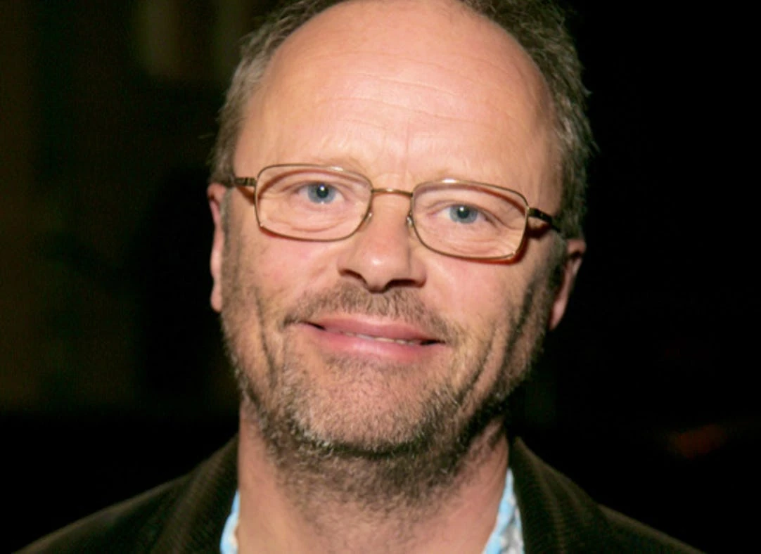Robert Llewellyn | British sitcoms Wiki | Fandom