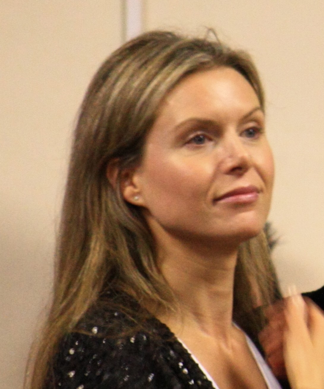 Chloë Annett | British sitcoms Wiki | Fandom