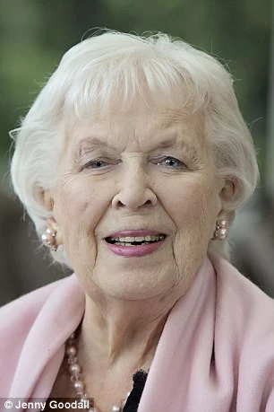 June Whitfield | British sitcoms Wiki | Fandom