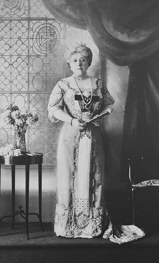 Helena, Princess Christian of Schleswig-Holstein | British Royal Family ...