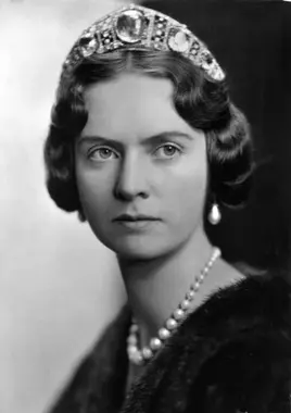 Princess Sibylla, Duchess of Västerbotten | British Royal Family Wiki ...
