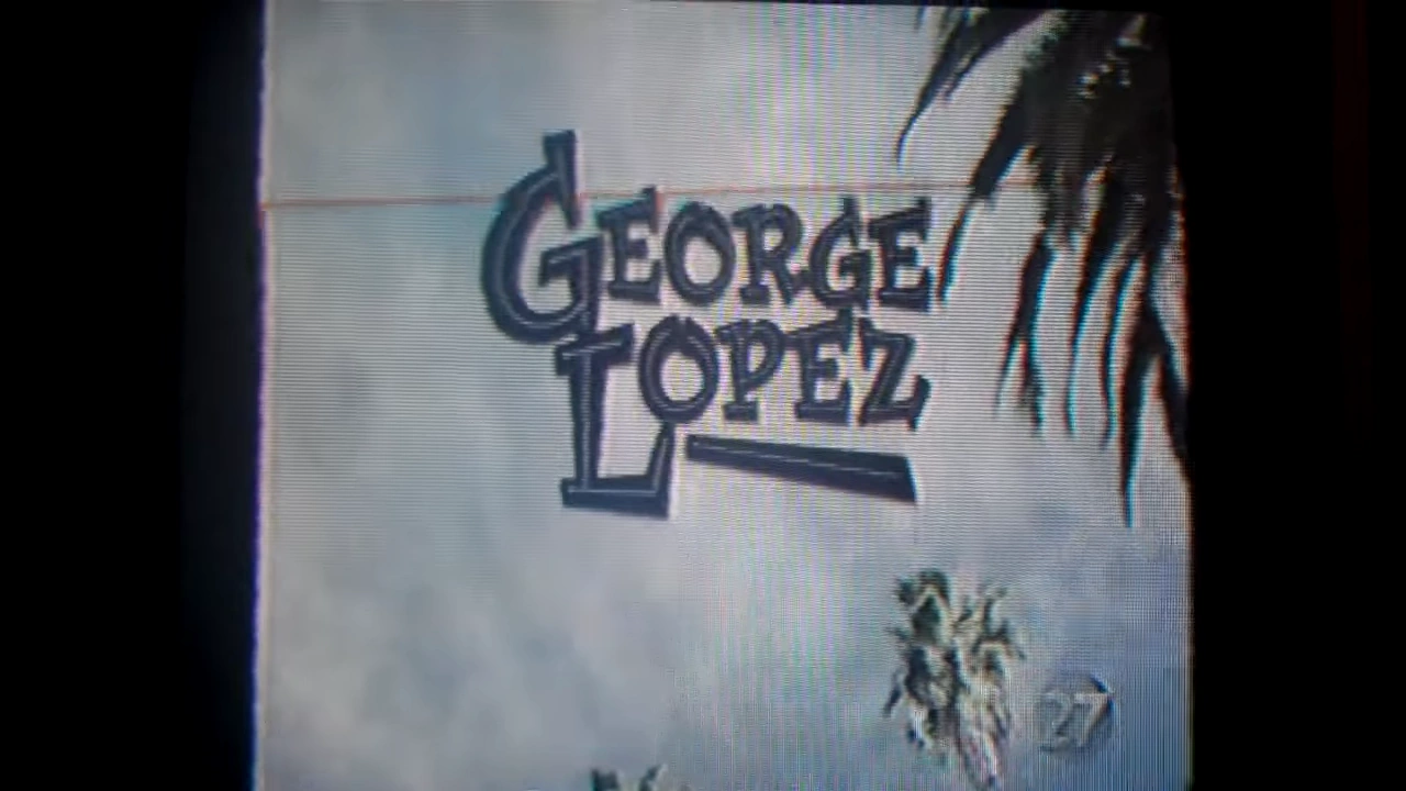 George Lopez Showlogo