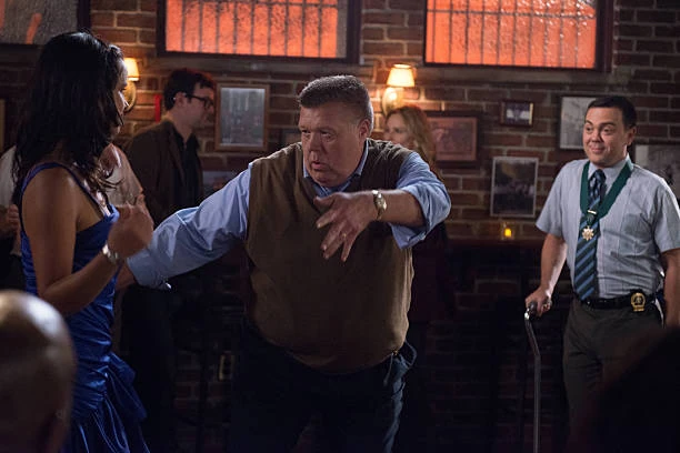 Norm Scully/Image Gallery | Brooklyn Nine-Nine Wiki | Fandom