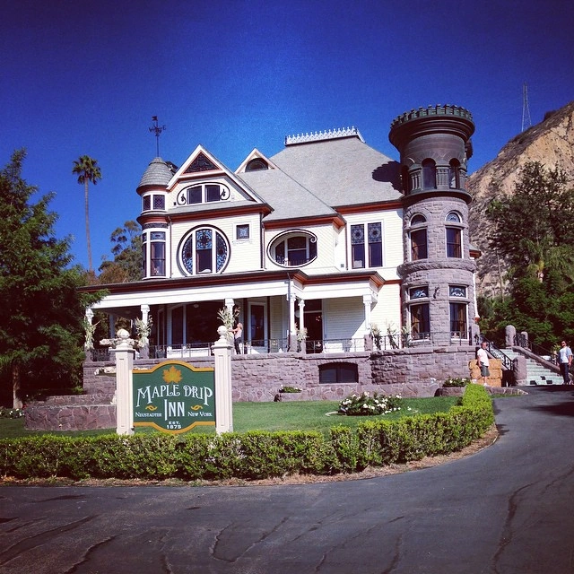 Maple Drip Inn | Brooklyn Nine-Nine Wiki | Fandom