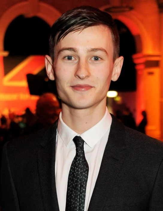 Elliott Tittensor | Brookside Wiki | Fandom