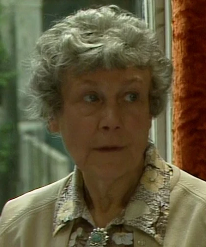 Edna Cross | Brookside Wiki | Fandom