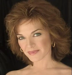 Kelly Hall | Brothers (Showtime Series) | Fandom