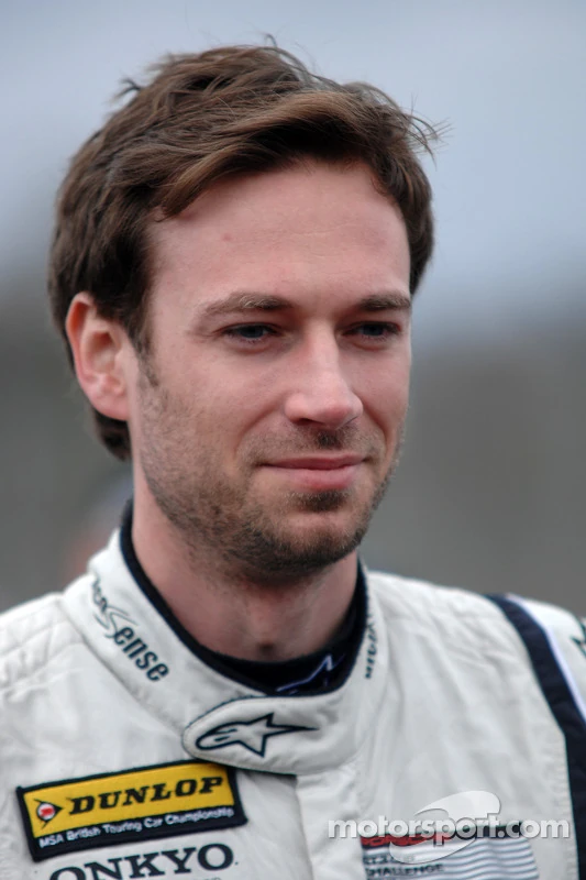 Hunter Abbott | BTCC Wiki | Fandom