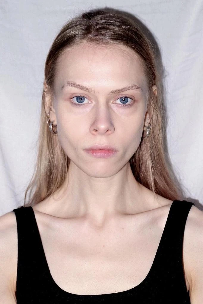 Яна Ронин | Бубвики | Fandom