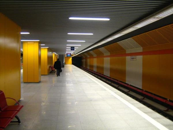 Staţia de metrou 1 Decembrie 1918 | Bucureşti Wiki | Fandom