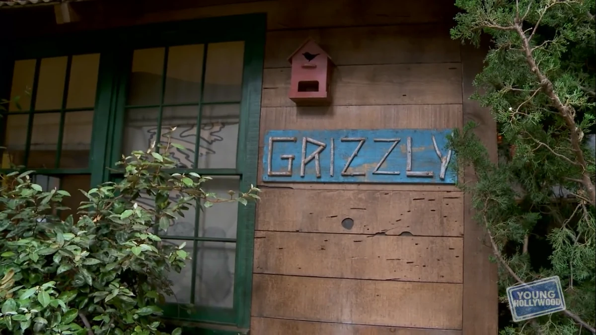 Grizzly Cabin | Bunk'd Wiki | Fandom