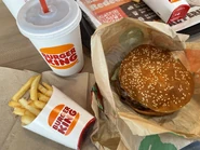 Whopper | Burger King Wiki | Fandom