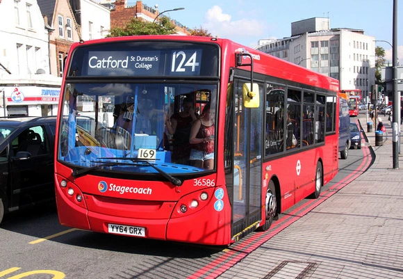 London Buses Route 124 | Bus Routes in London Wiki | Fandom