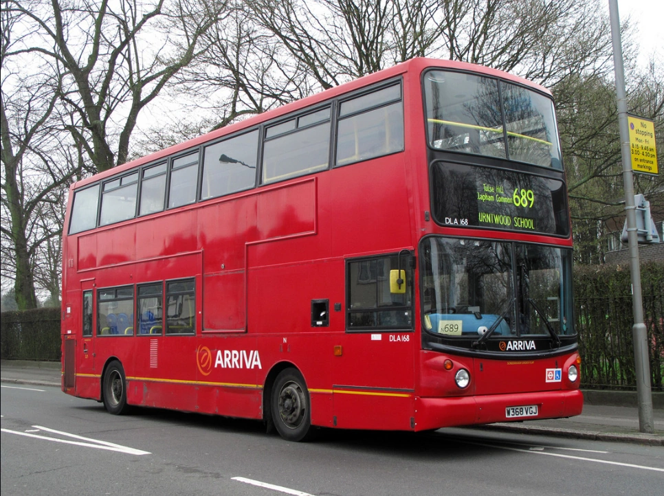 London Buses route 689 (1994-2011) | Bus Routes in London Wiki | Fandom