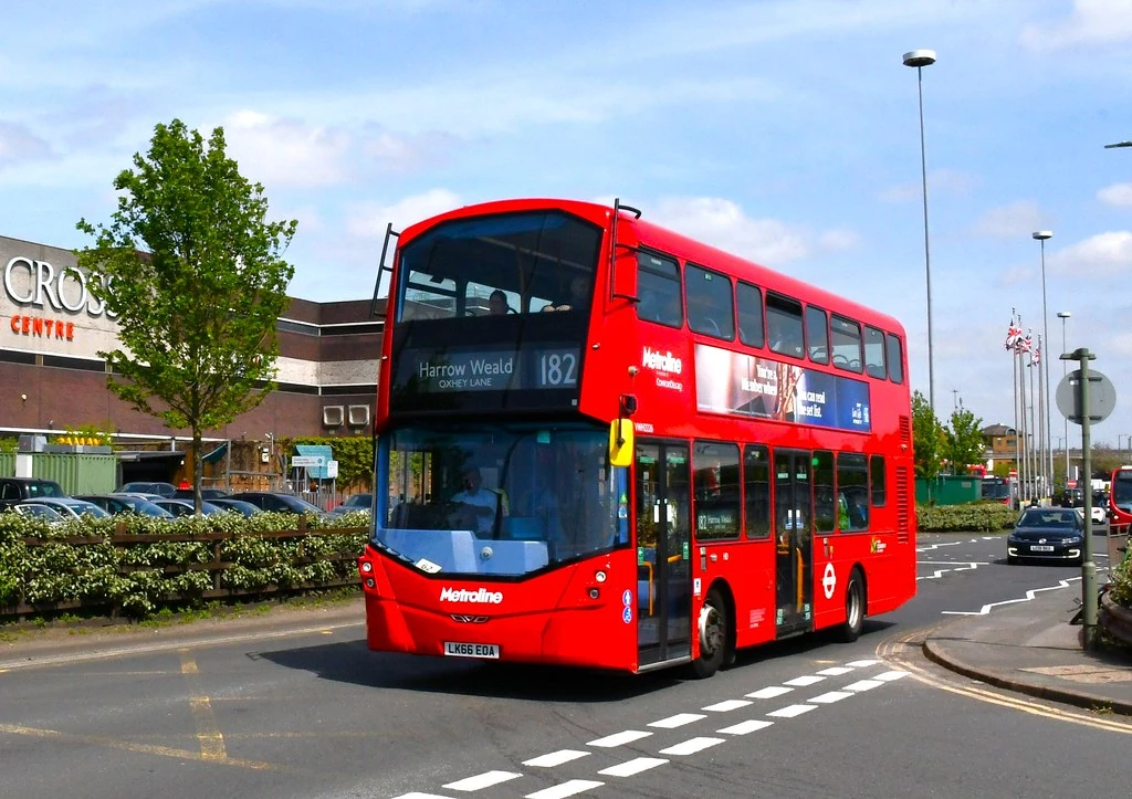London Buses route 182 | Bus Routes in London Wiki | Fandom