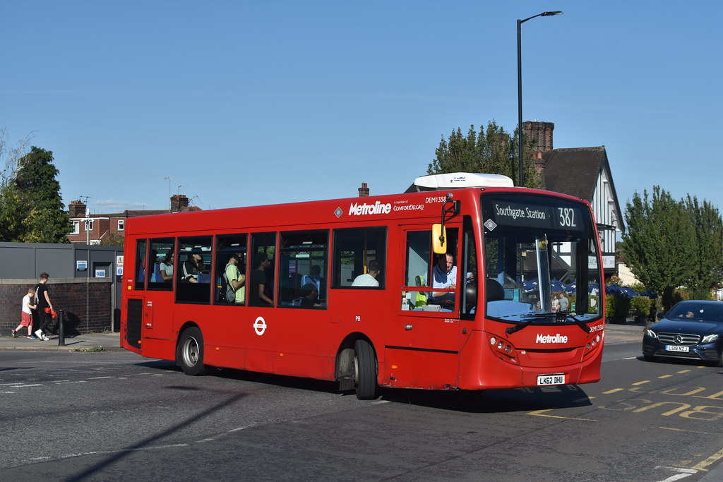 London Buses route 382 | Bus Routes in London Wiki | Fandom