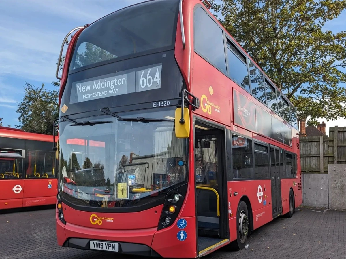 London Buses route 664 | Bus Routes in London Wiki | Fandom
