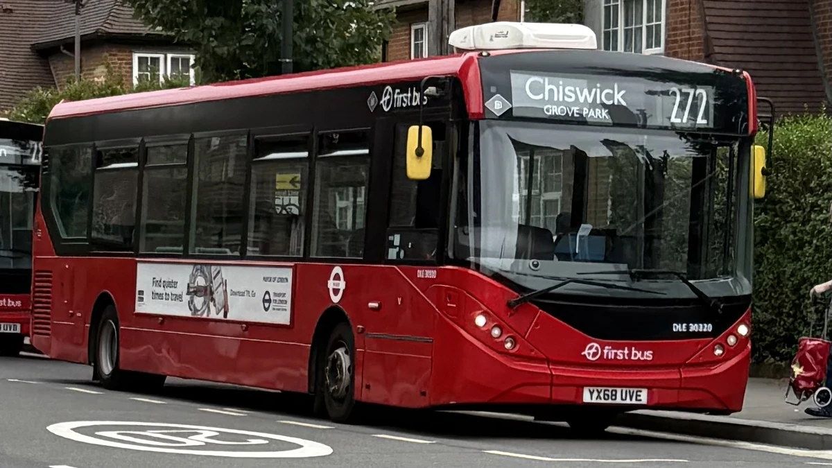London Buses route 272 (2002-present) | Bus Routes in London Wiki | Fandom