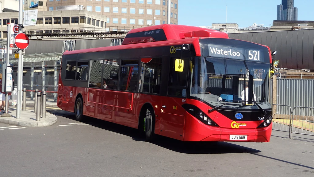 London Buses Route 521 | Bus Routes in London Wiki | Fandom