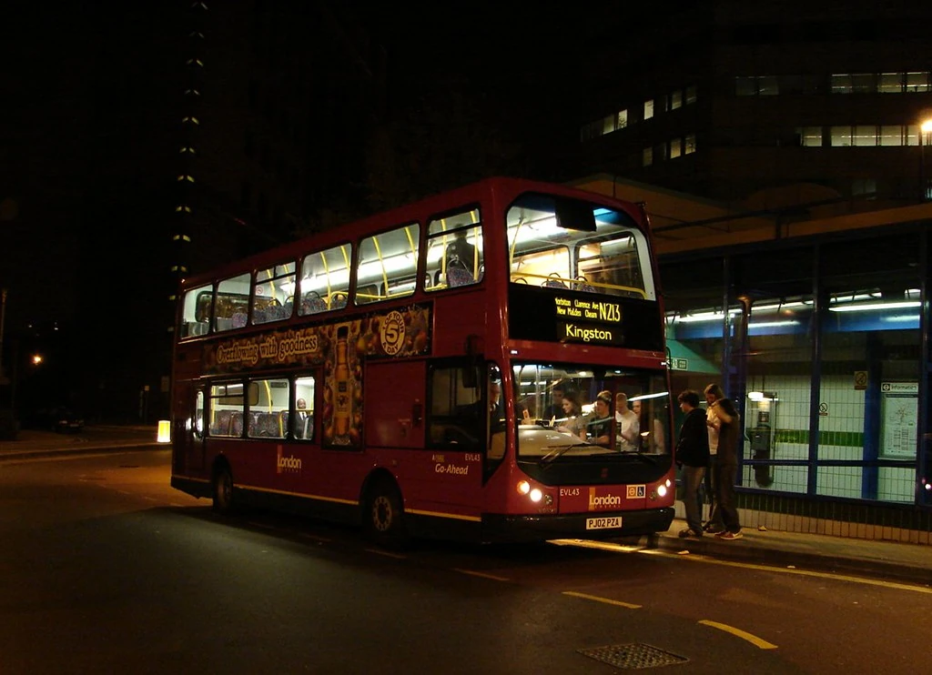 London Buses route N213 | Bus Routes in London Wiki | Fandom