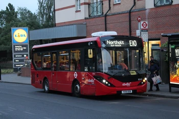 London Buses Route E10 | Bus Routes in London Wiki | Fandom