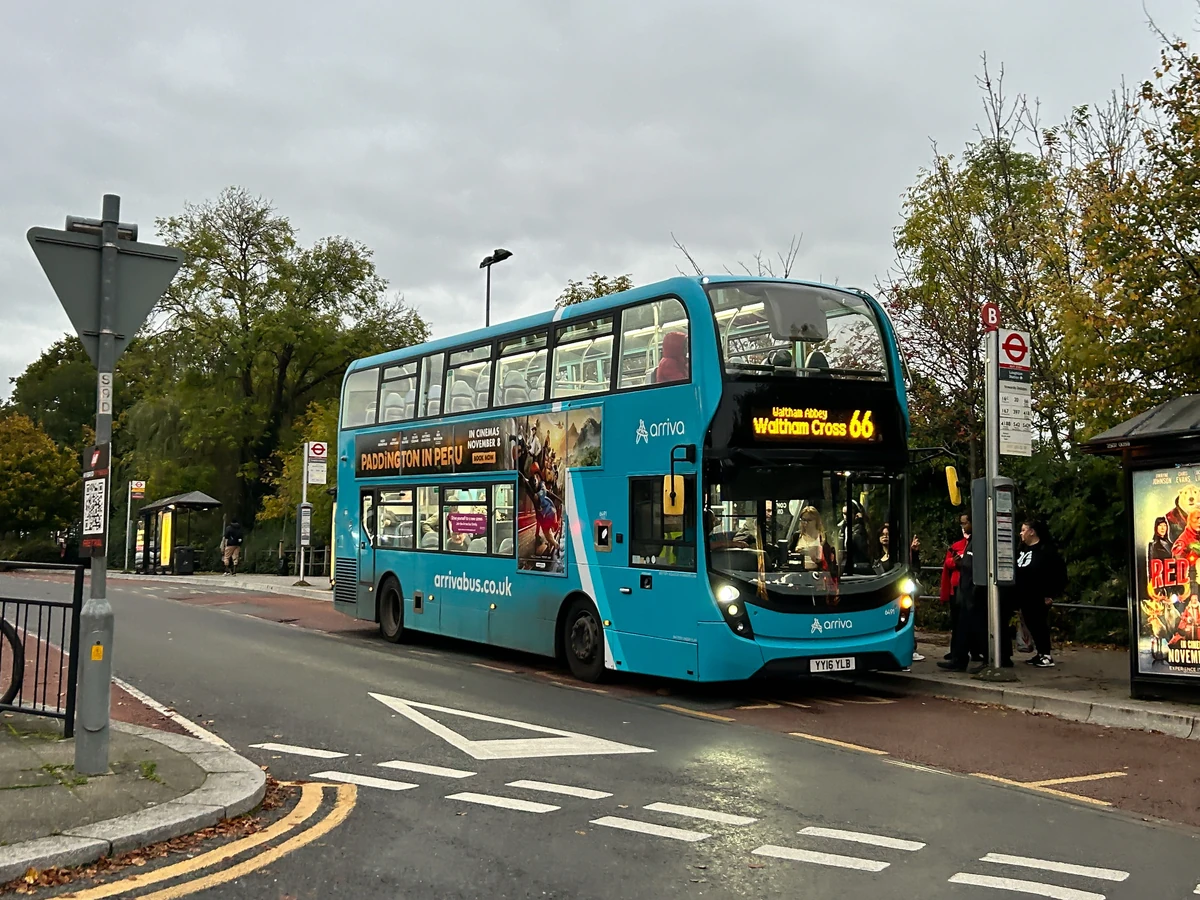 Loughton | Bus Routes in London Wiki | Fandom