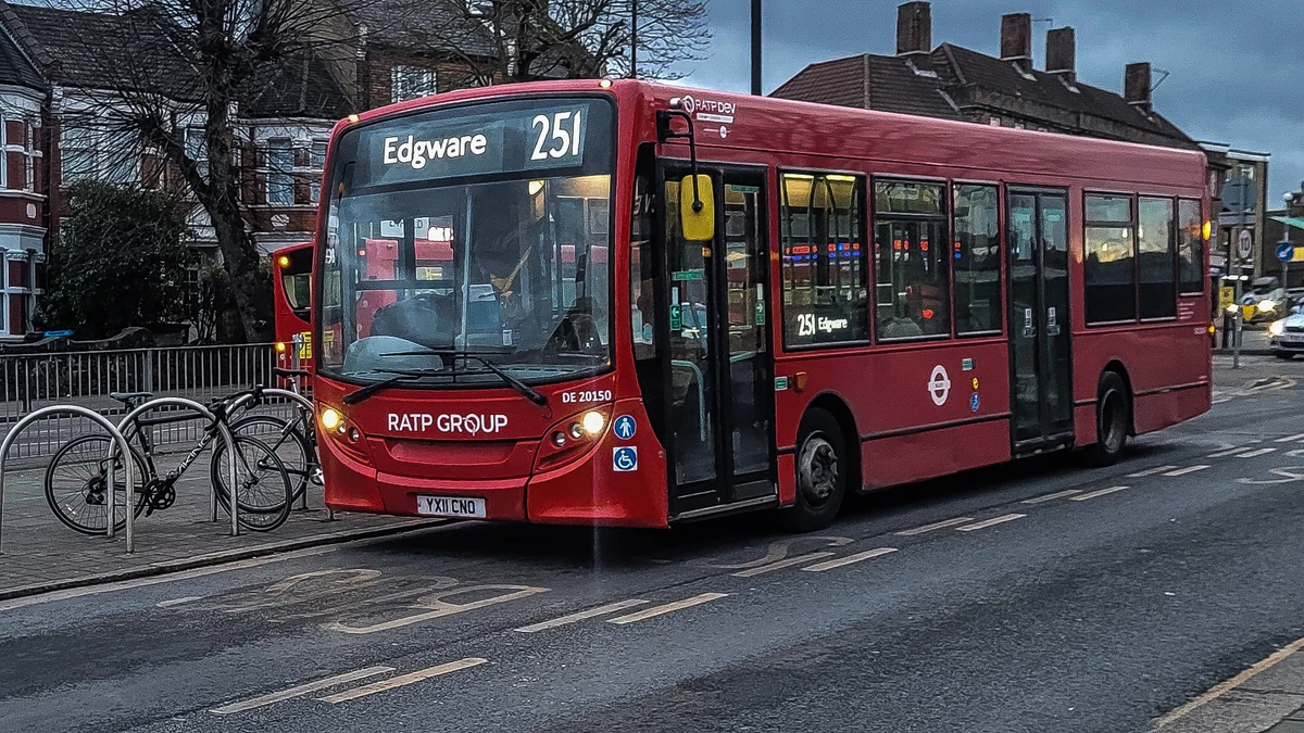London Buses Route 251 | Bus Routes in London Wiki | Fandom