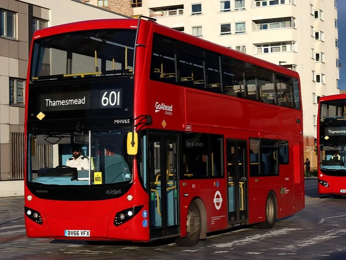 London Buses route 601 | Bus Routes in London Wiki | Fandom
