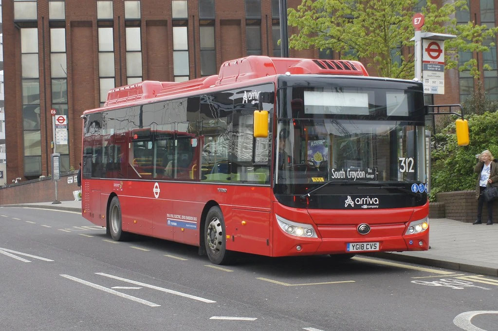 Yutong E10 | Bus Routes in London Wiki | Fandom