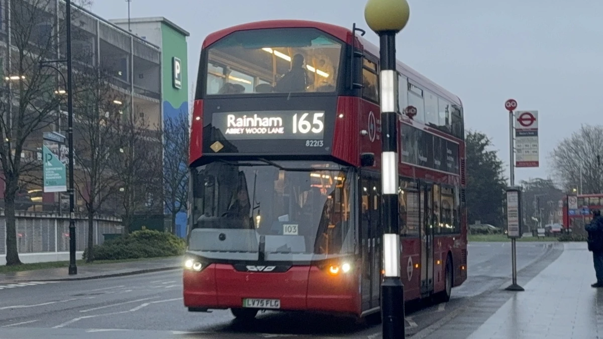 London Buses route 165 | Bus Routes in London Wiki | Fandom