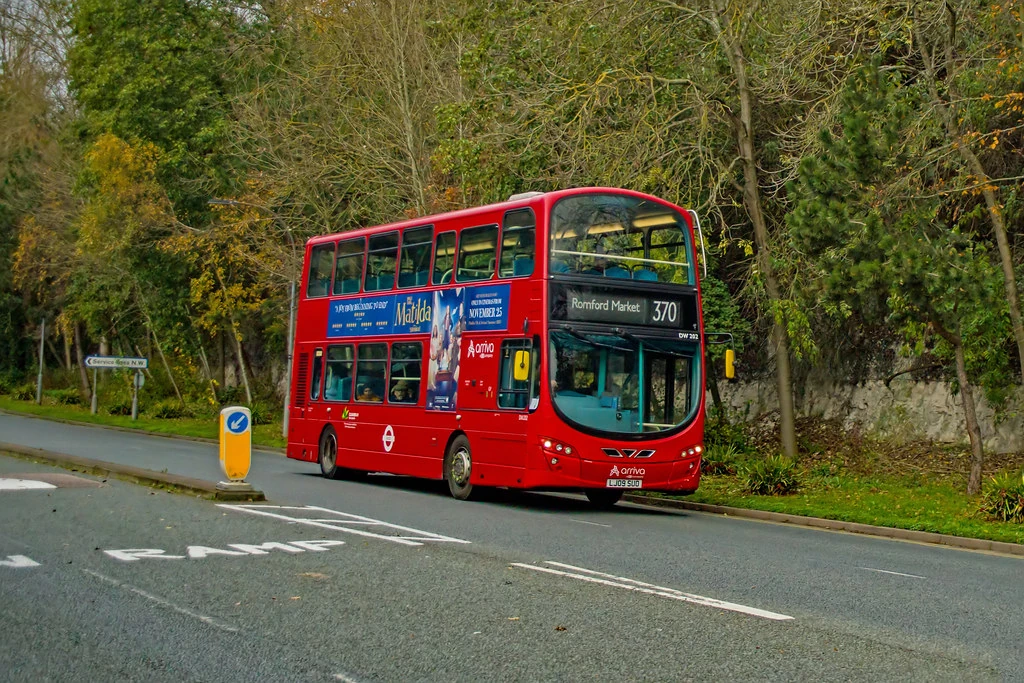 London Buses route 370 | Bus Routes in London Wiki | Fandom