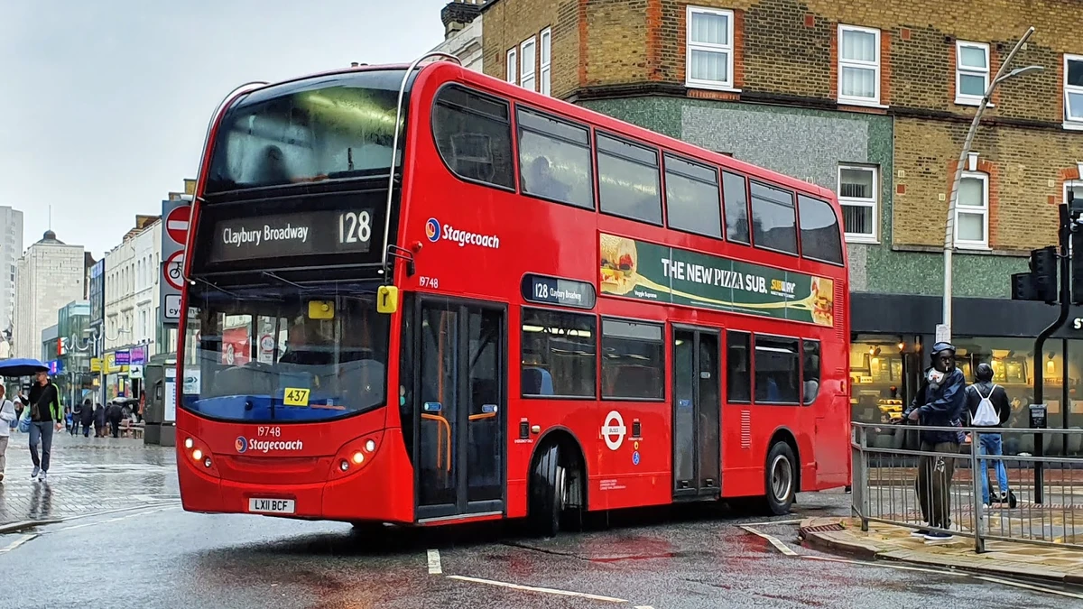 London Buses route 128 | Bus Routes in London Wiki | Fandom