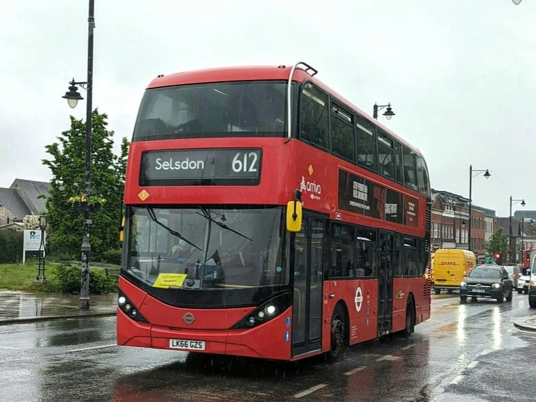 London Buses route 612 | Bus Routes in London Wiki | Fandom