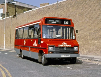 Renault SR5 | Bus Routes in London Wiki | Fandom