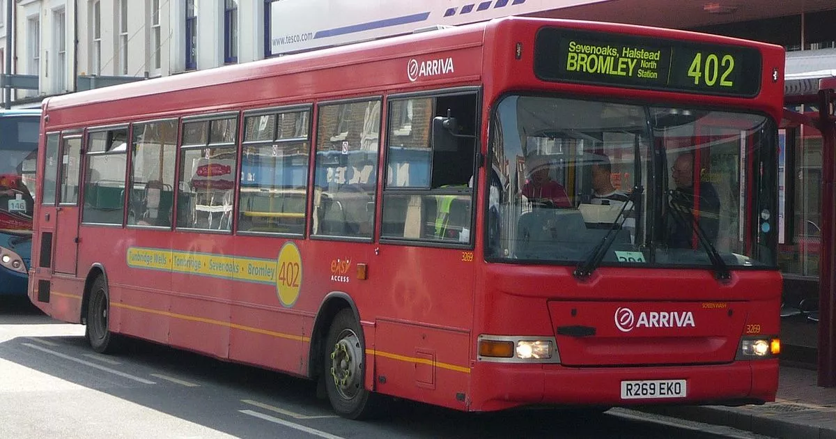 London Buses route 402 | Bus Routes in London Wiki | Fandom