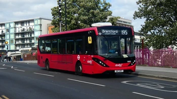 London Buses route 195 | Bus Routes in London Wiki | Fandom