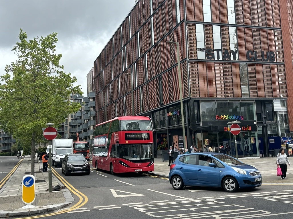 Colindale | Bus Routes in London Wiki | Fandom