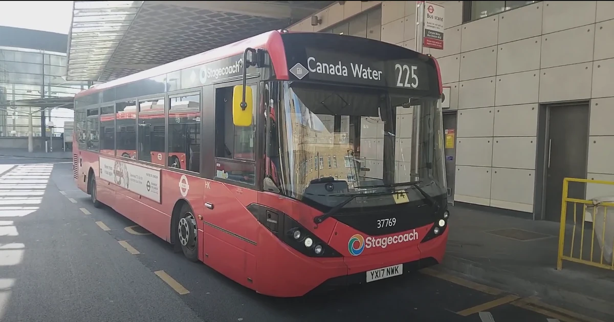 London Buses route 225 | Bus Routes in London Wiki | Fandom
