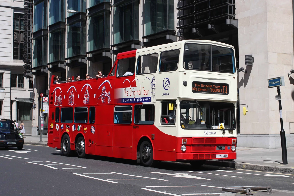 MCW Super Metrobus | Bus Routes in London Wiki | Fandom
