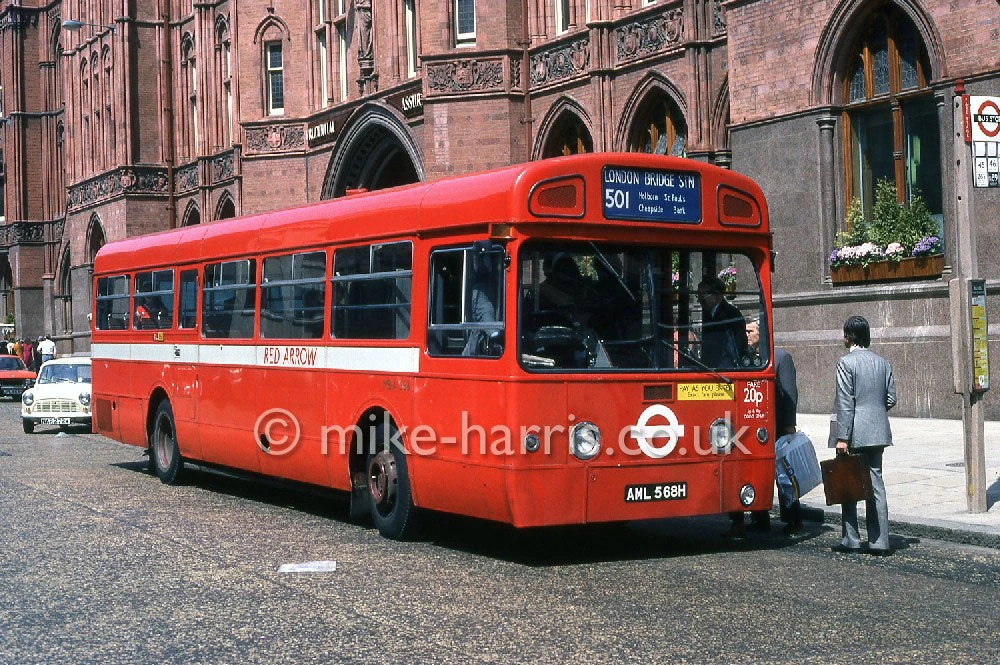 Red Arrow (1966-1981) | Bus Routes in London Wiki | Fandom