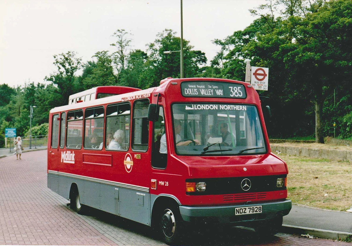 London Buses route 385 (1991-1998) | Bus Routes in London Wiki | Fandom