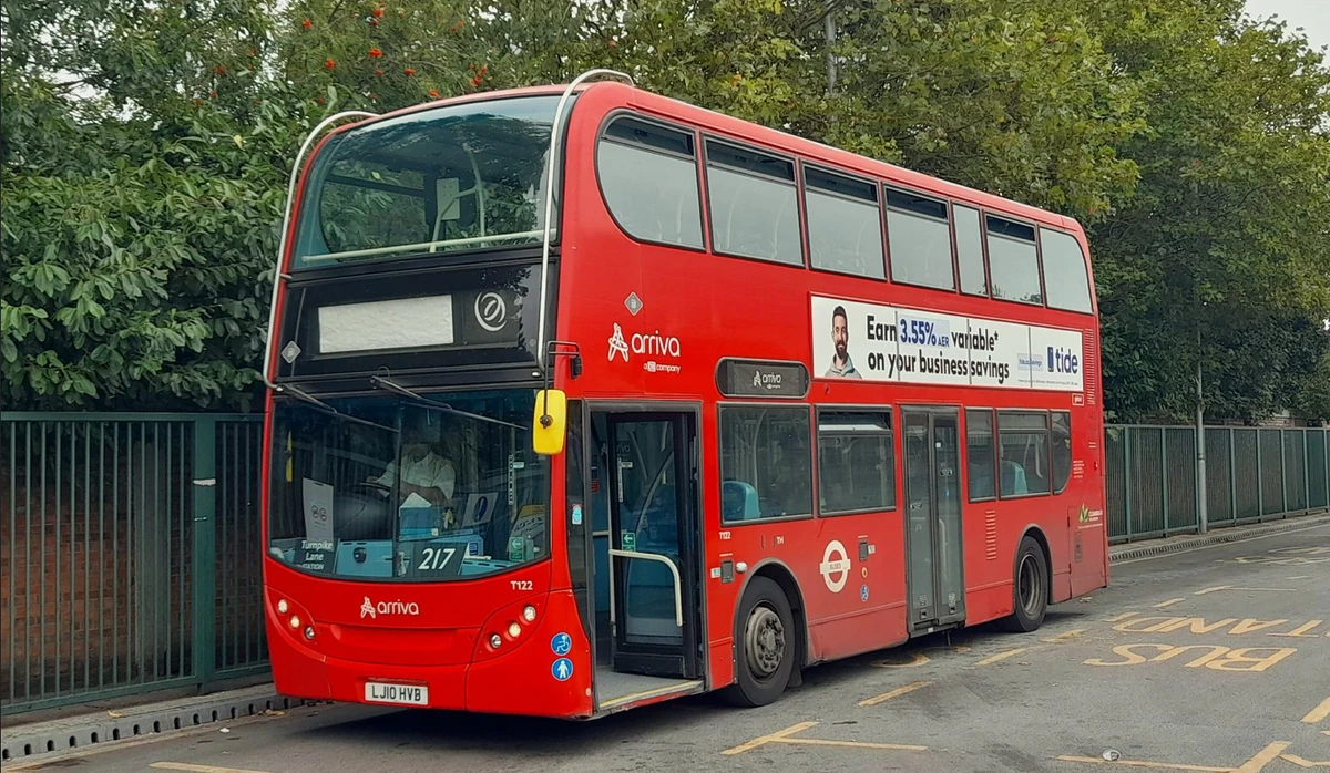 London Buses route 217 | Bus Routes in London Wiki | Fandom