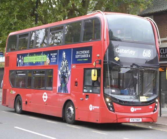 London Buses route 618 | Bus Routes in London Wiki | Fandom