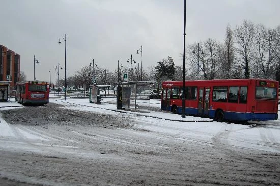 List of TfL bus routes that cross the Greater London boundary | Bus ...