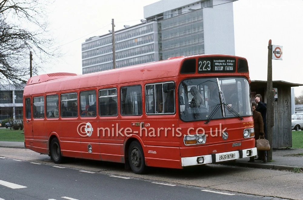 London Buses route 223 (1934-1993) | Bus Routes in London Wiki | Fandom