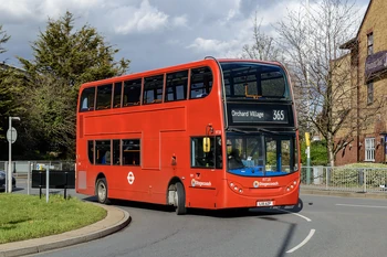 London Buses route 365 | Bus Routes in London Wiki | Fandom