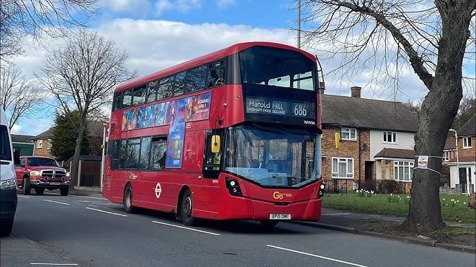 London Buses route 686 | Bus Routes in London Wiki | Fandom