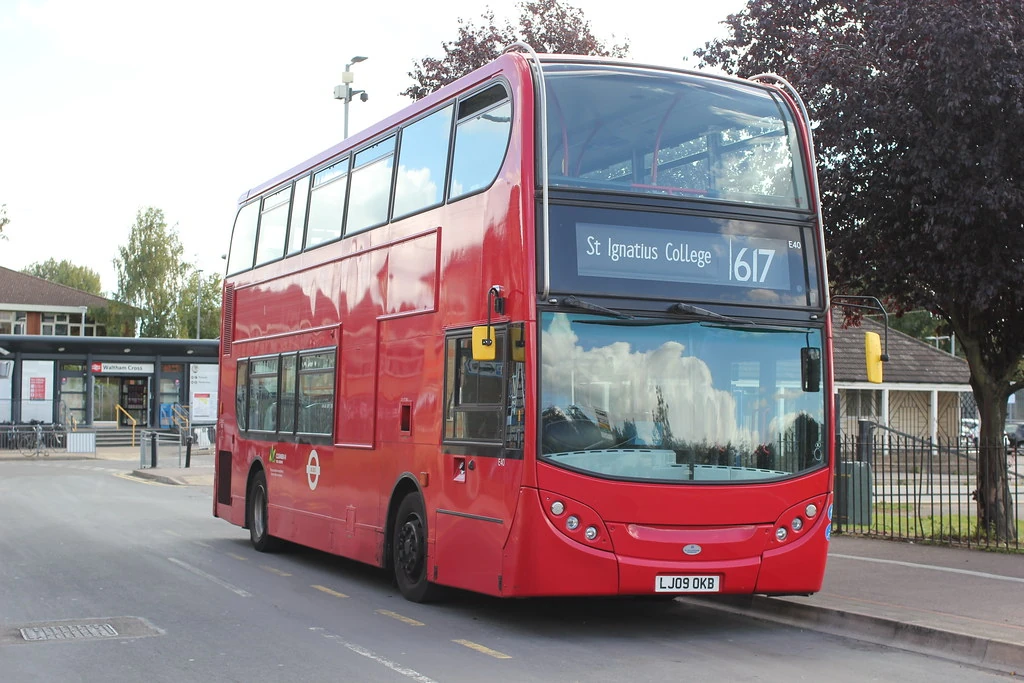 London Buses route 617 | Bus Routes in London Wiki | Fandom